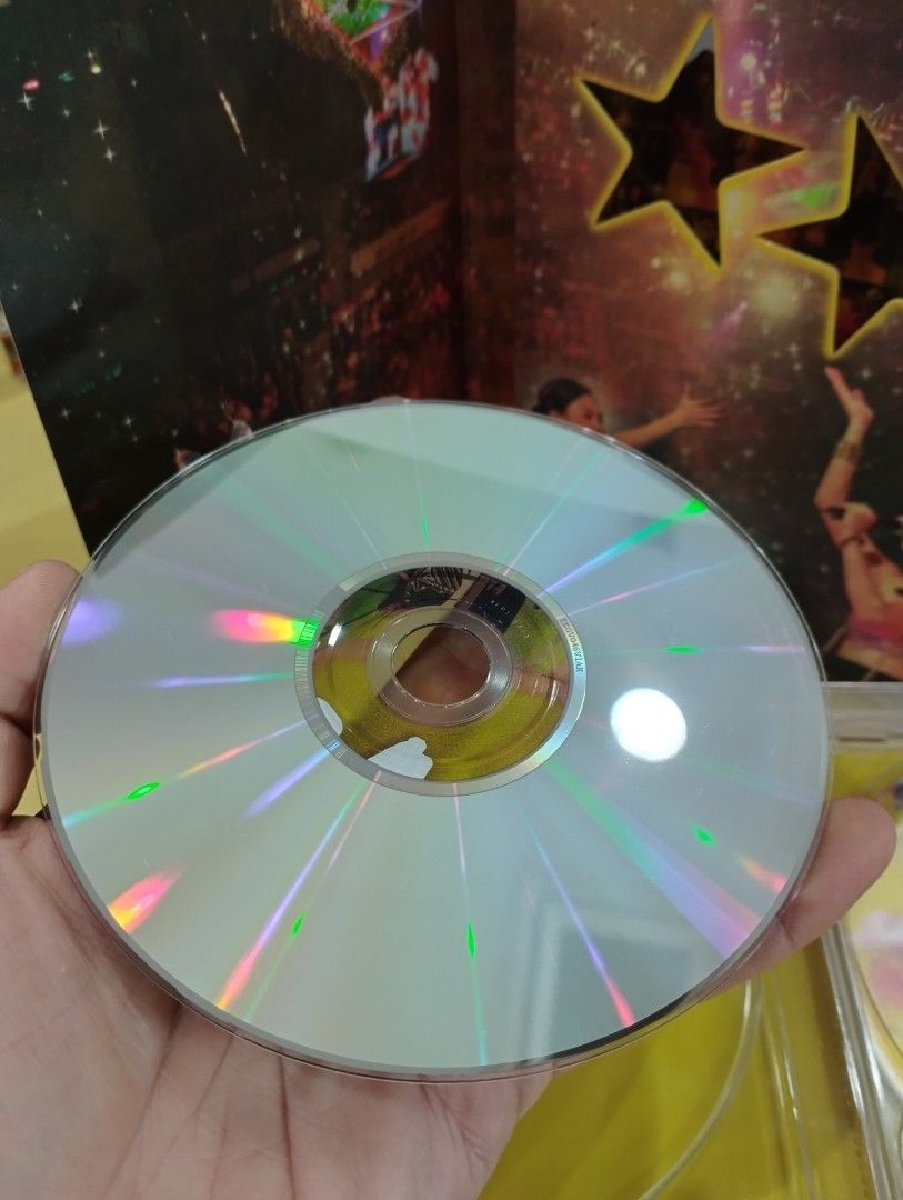 (2VCD) TWINS 零4好玩演唱会卡拉OK 2 VCD, Hobbies & Toys, Music & Media, CDs & DVDs on Carousell