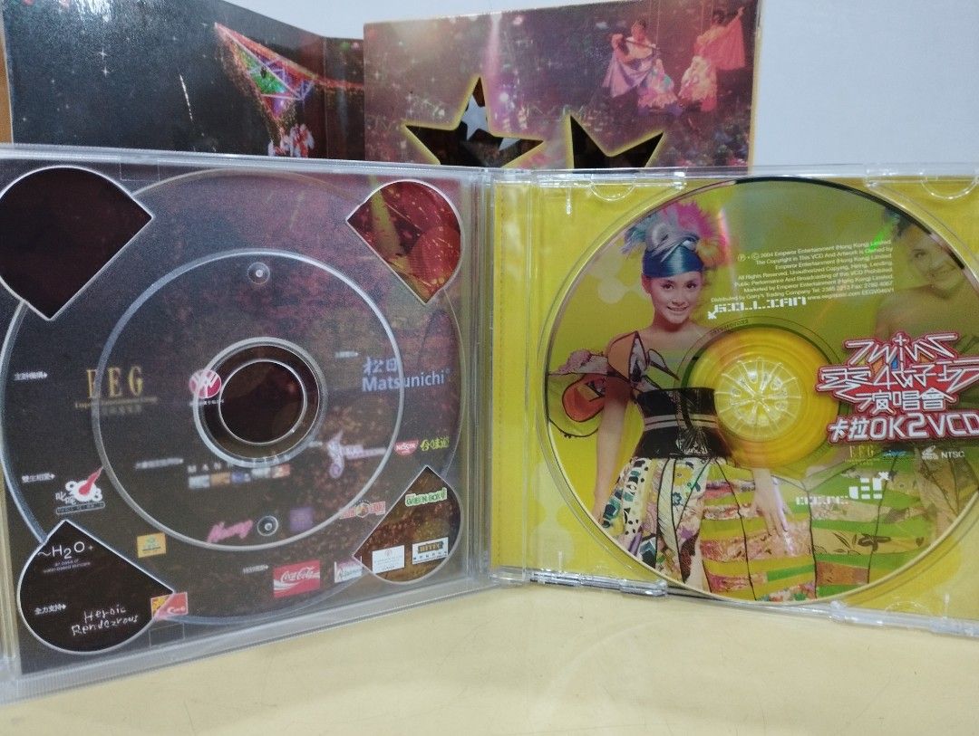 (2VCD) TWINS 零4好玩演唱会卡拉OK 2 VCD, Hobbies & Toys, Music & Media, CDs & DVDs on Carousell