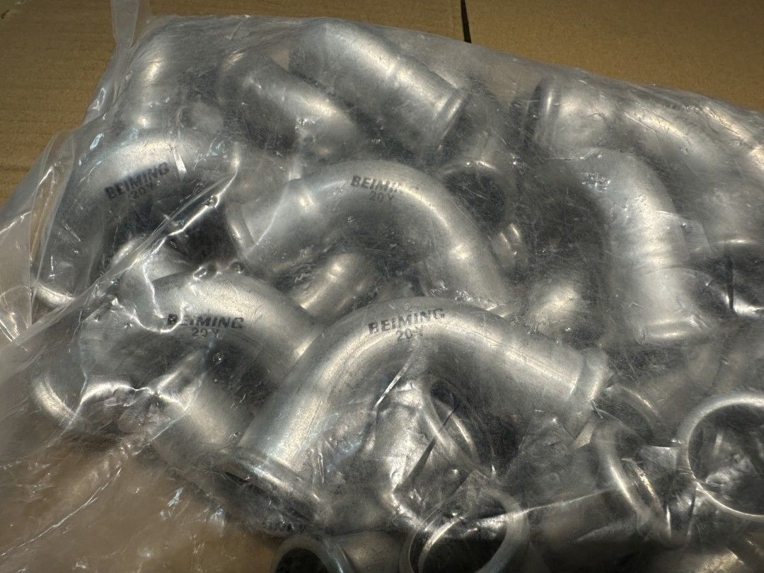 北名 BEIMING 20 （6分）單壓接零件 6分彎頭 90度灣頭 尺寸 3/4” 單壓接零件 1包, 家具及居家用品, 浴室、廚房用品配件在旋轉拍賣