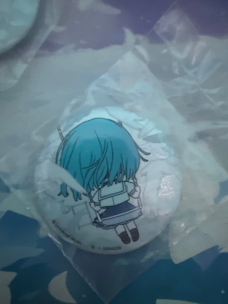 Ado Pins, Hobbies & Toys, Memorabilia & Collectibles, J-pop on Carousell