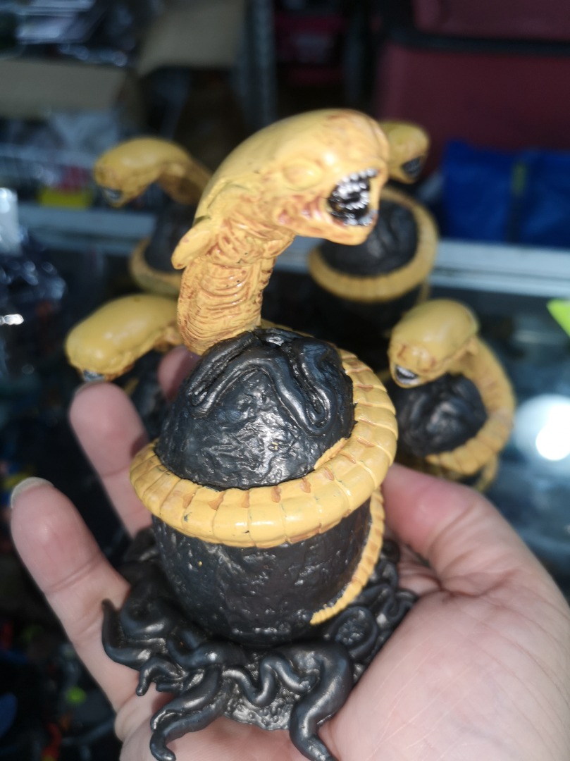 Aliens egg figure, Hobbies & Toys, Toys & Games on Carousell
