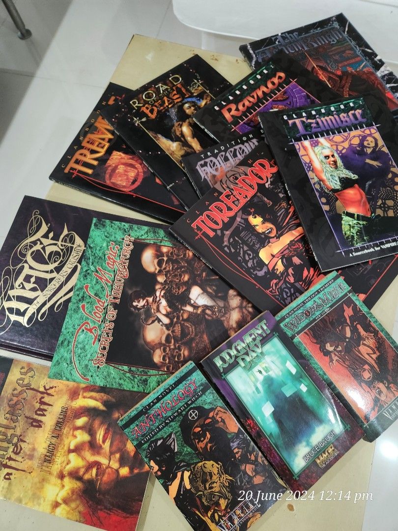 Books vampires the masquerade, Hobbies & Toys, Books & Magazines ...