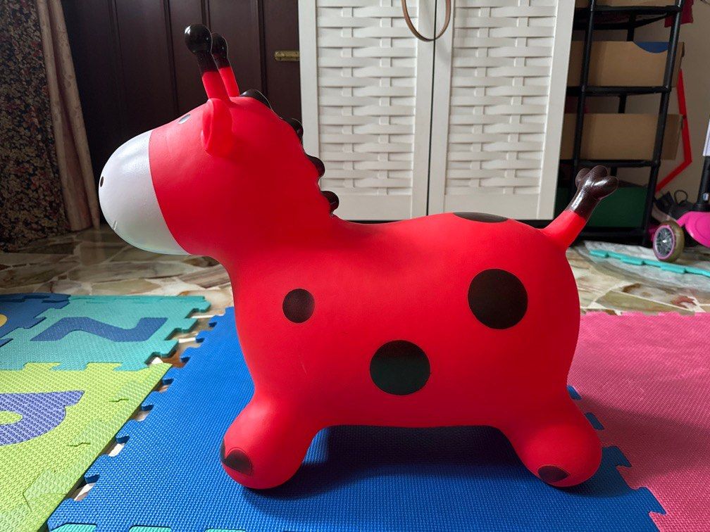 Bouncy Rubber Giraffe Hopper, Hobbies & Toys, Toys & Games on Carousell