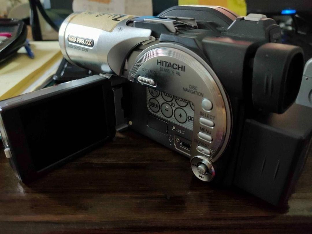 Hitachi DVD CAM for 1,500 pesos, Photography, Video Cameras on Carousell