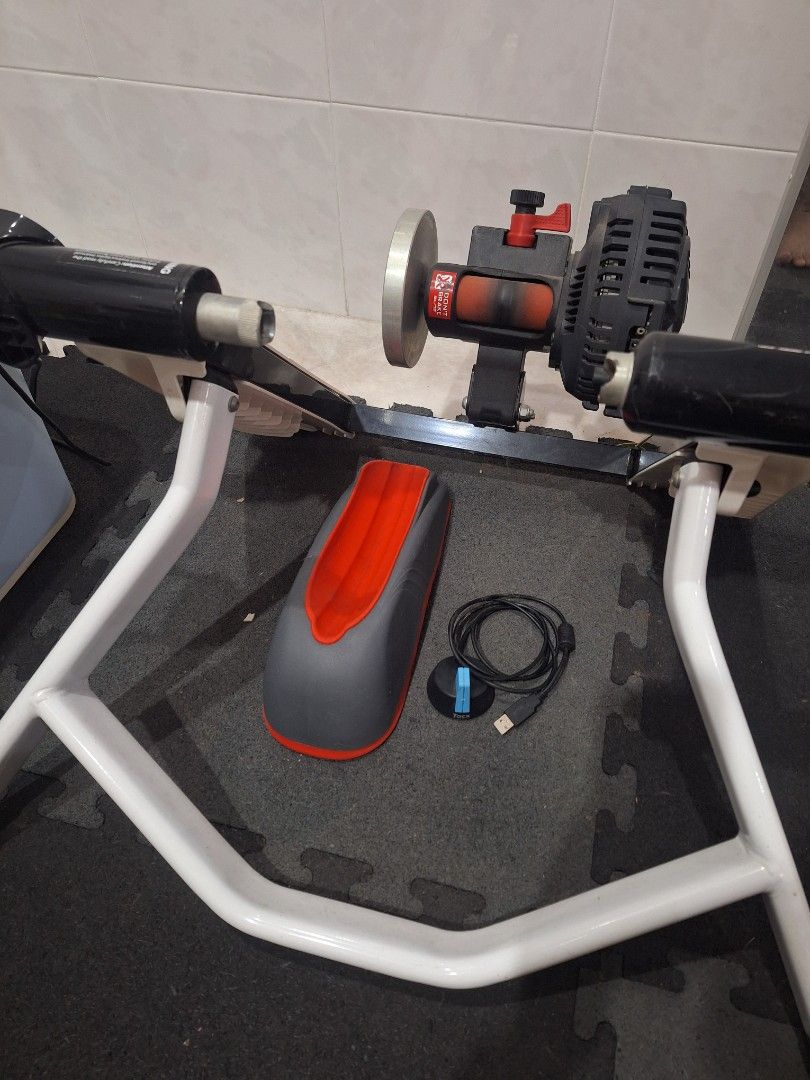 Elite Rampa Smart Trainer, Sports Equipment, Bicycles & Parts, Bicycles ...