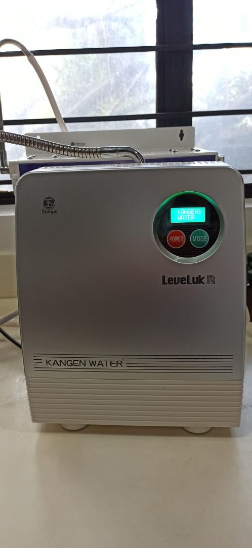 Enagic Kangen LeveLuk R - Alkaline Water Ionizer Filter Machine ...