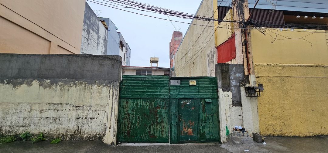 For Sale! SINGALONG STREET, LOT with Improvement for Teardown in Malate ...