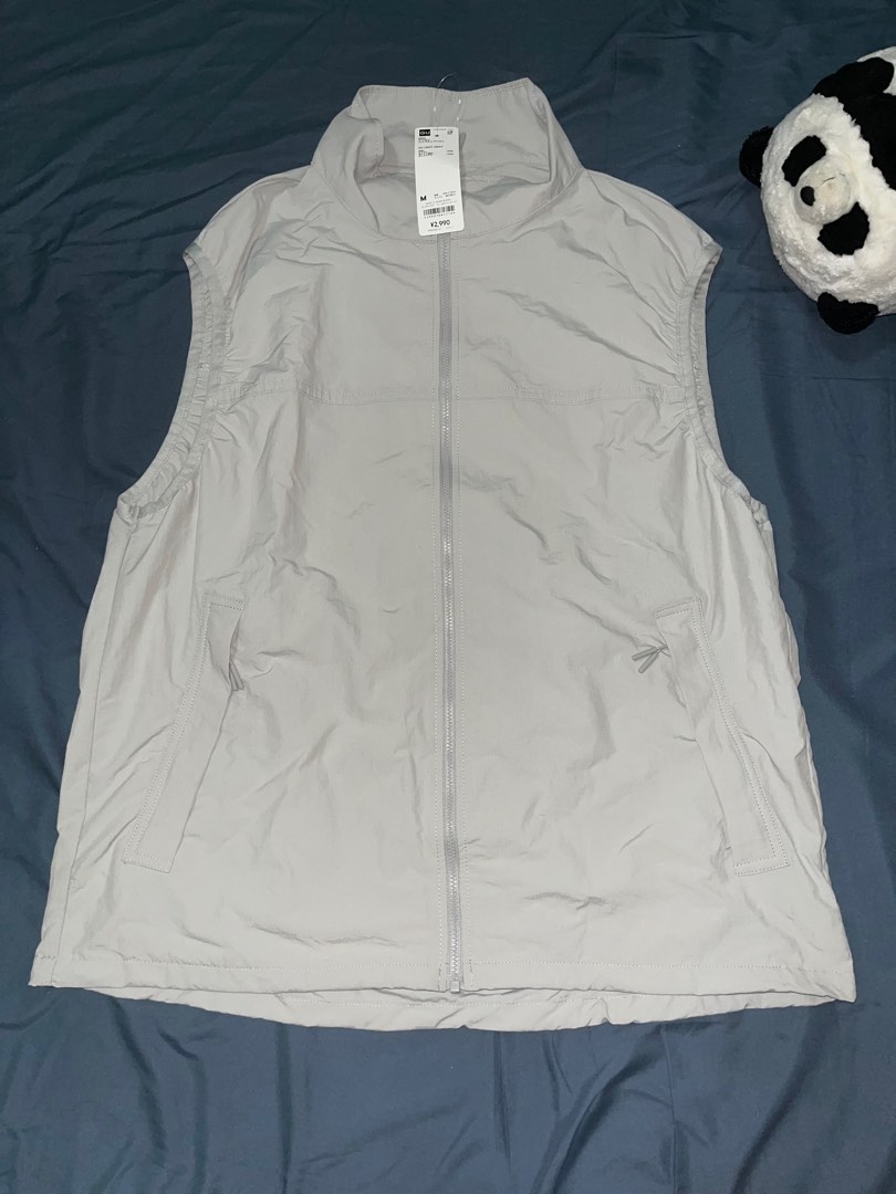 GU outdoor Vest, Men's Fashion, Tops & Sets, Vests on Carousell