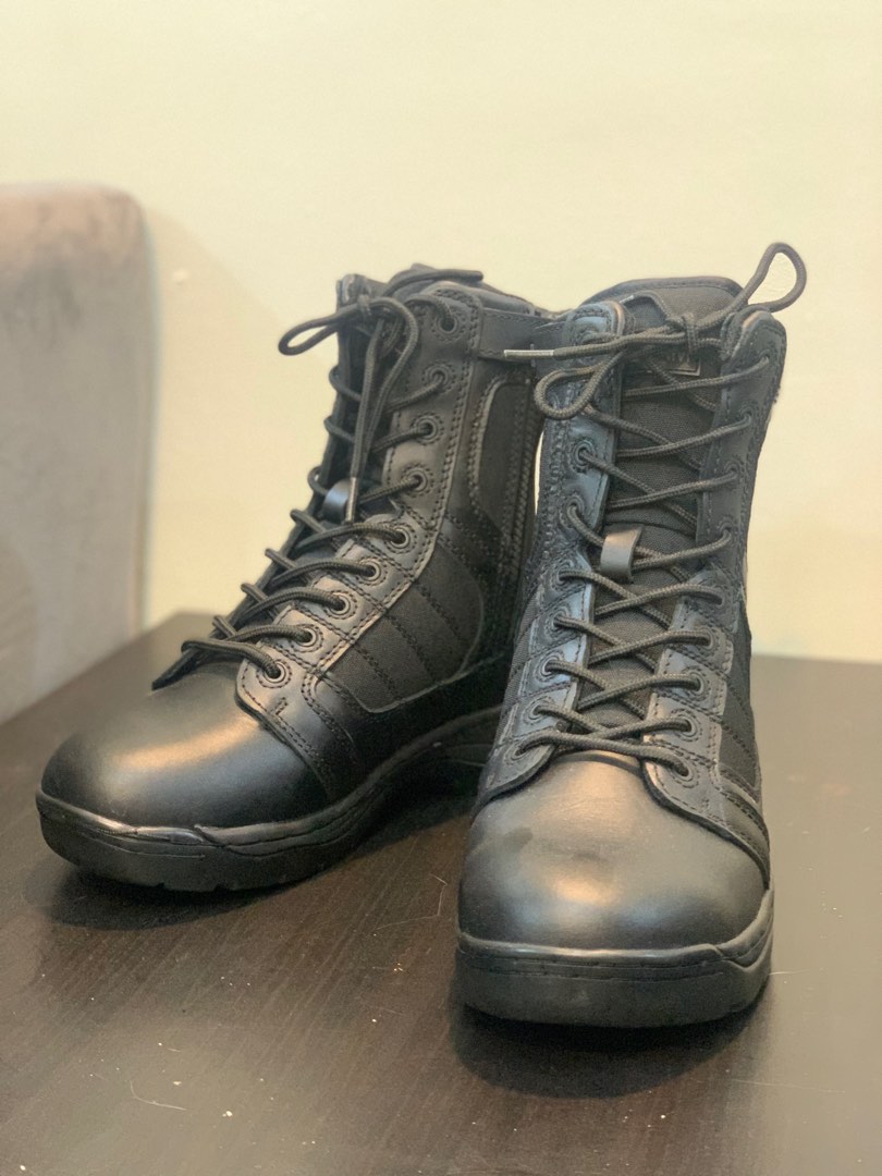 Kasut Operasi Era Johnson, Men's Fashion, Footwear, Boots on Carousell