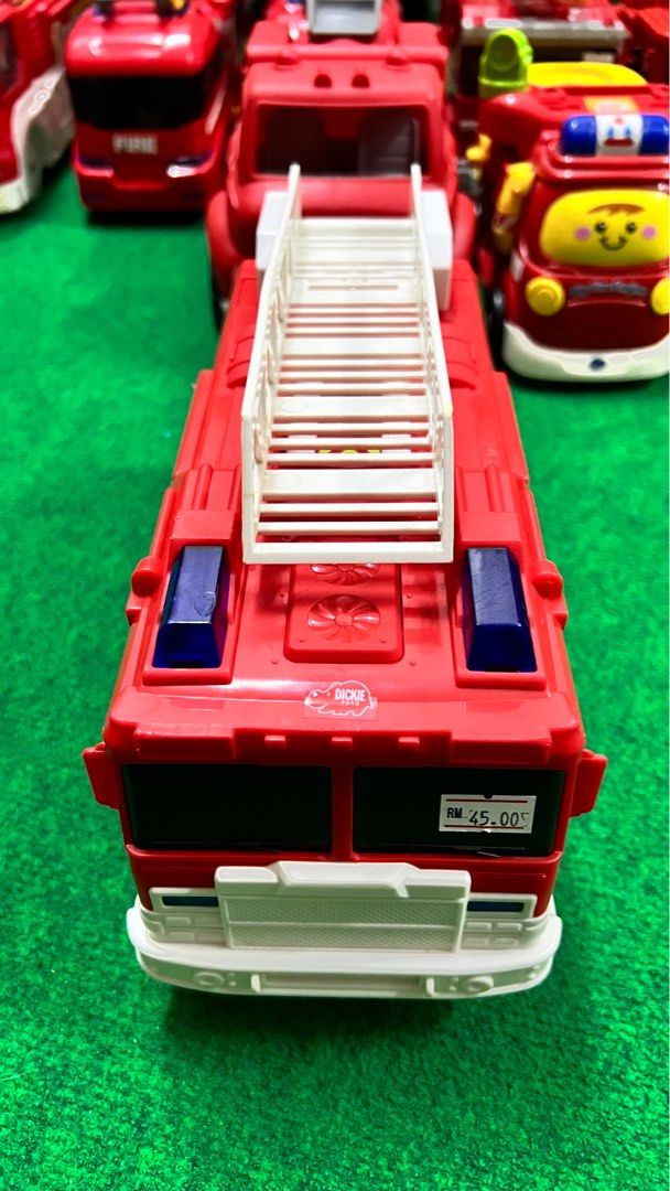 Kereta Bomba = Fire Engine, Hobbies & Toys, Toys & Games on Carousell