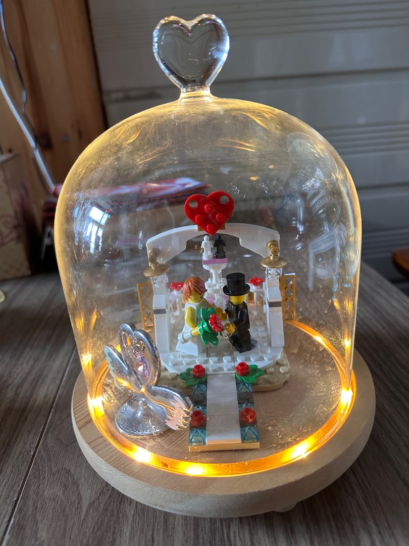 Lego Wedding Set 結婚系列, 興趣及遊戲, 玩具 & 遊戲類 - Carousell