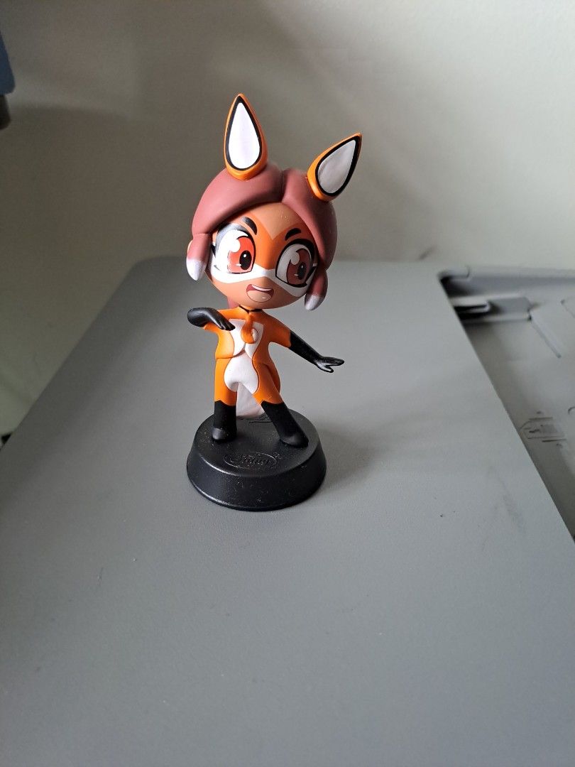Miraculous Ladybug Rena Rouge figurine (Tales of Ladybug and Cat Noir), Hobbies & Toys ...