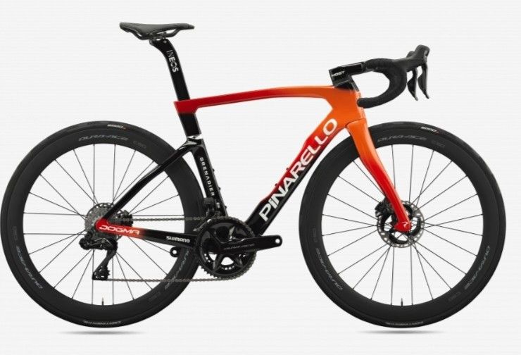 Pinarello Dogma F 2025 ineos frameset (ready 2 order), Sports Equipment ...