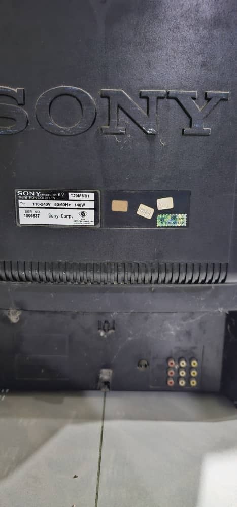 Sony Trinitron Vintage CRT TV 29", TV & Home Appliances, TV ...