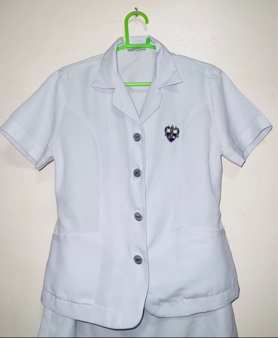 UST Faculty of Pharmacy Female Type A Uniform (Medium) GOOD AS NEW ...