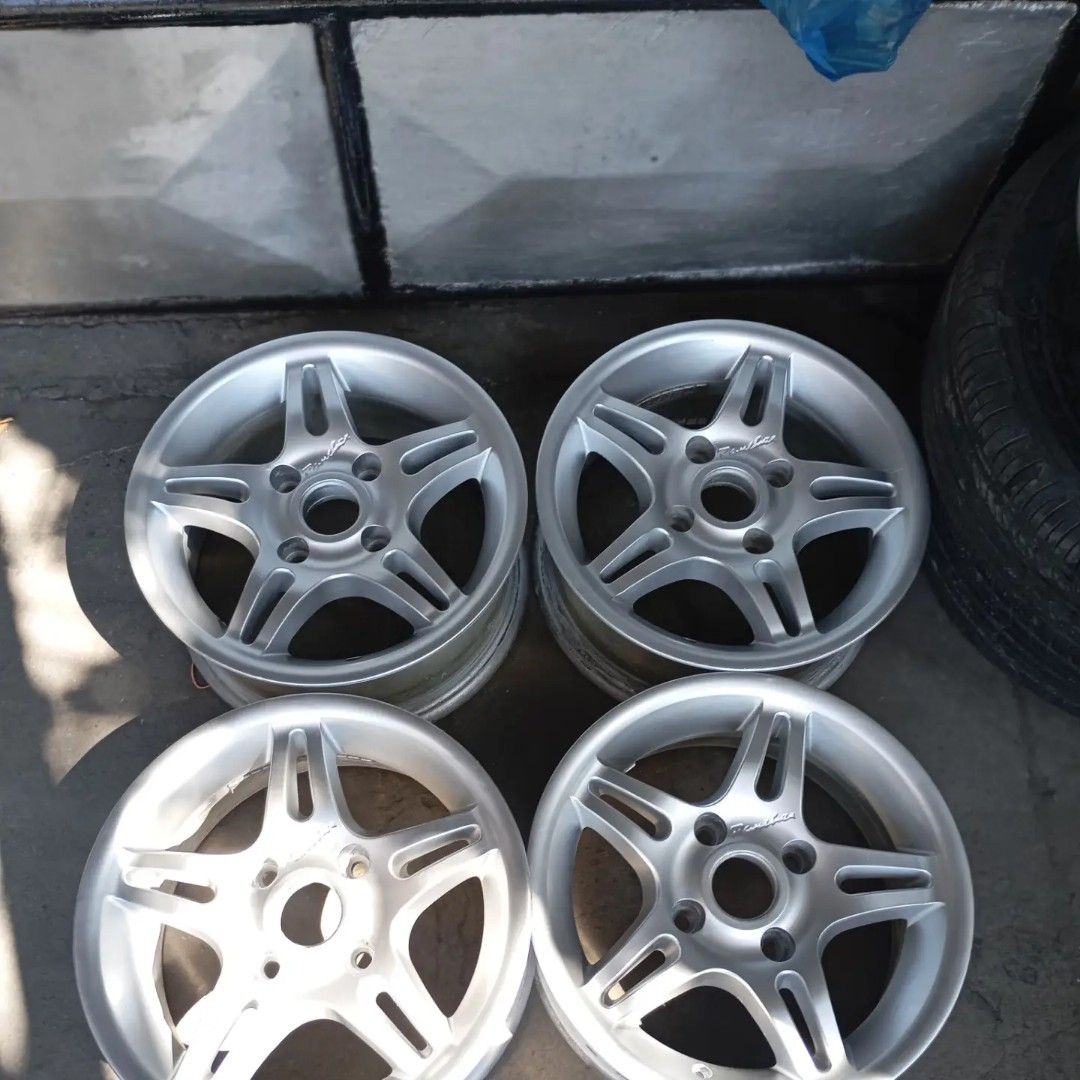 Velg Mobil isuzu panther Grand Royale, Aksesoris Mobil di Carousell
