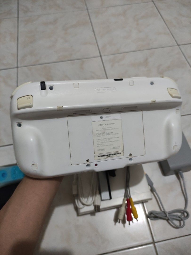 Wii U White 32GB CFW Set w/ Games, Video Gaming, Video Game Consoles, Nintendo on Carousell