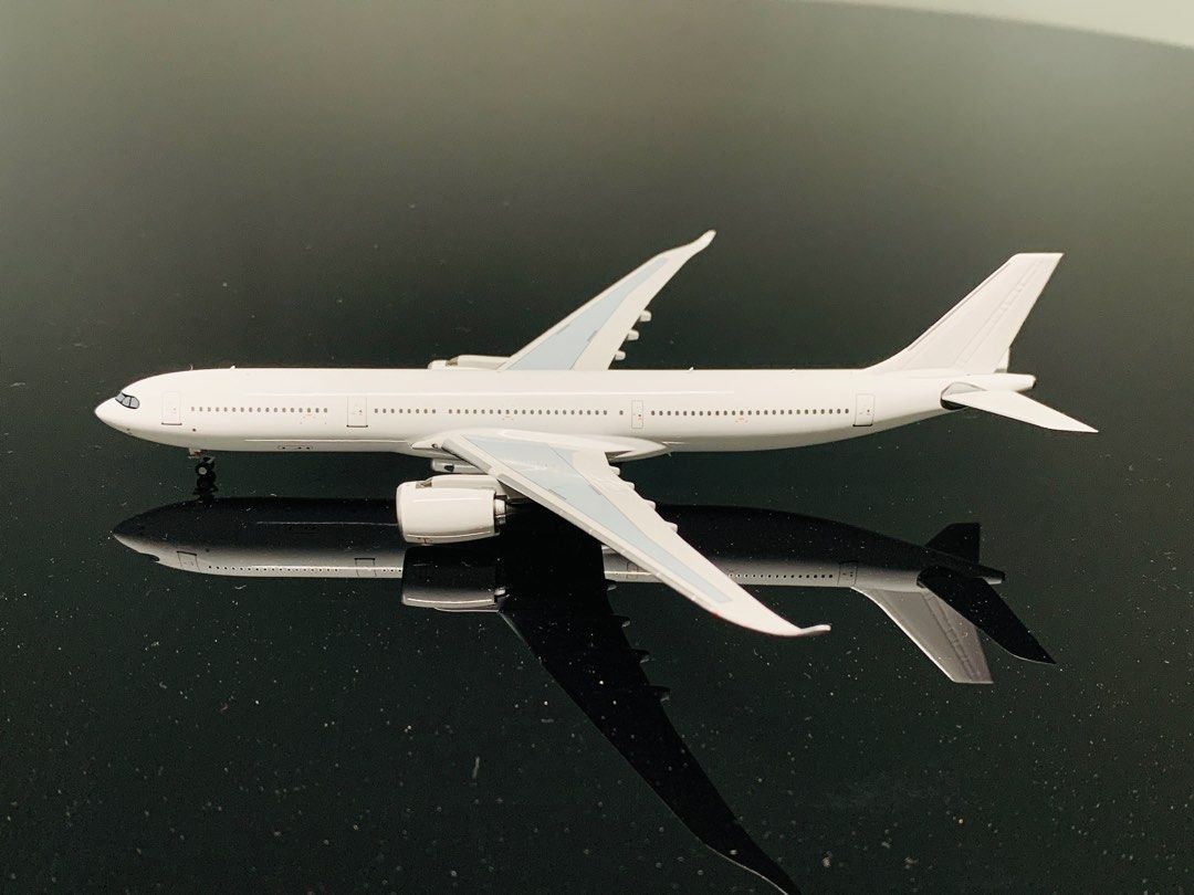 1:400 Airbus A330-900 NEO/ NG New Mould Release/ Rare in the Market ...