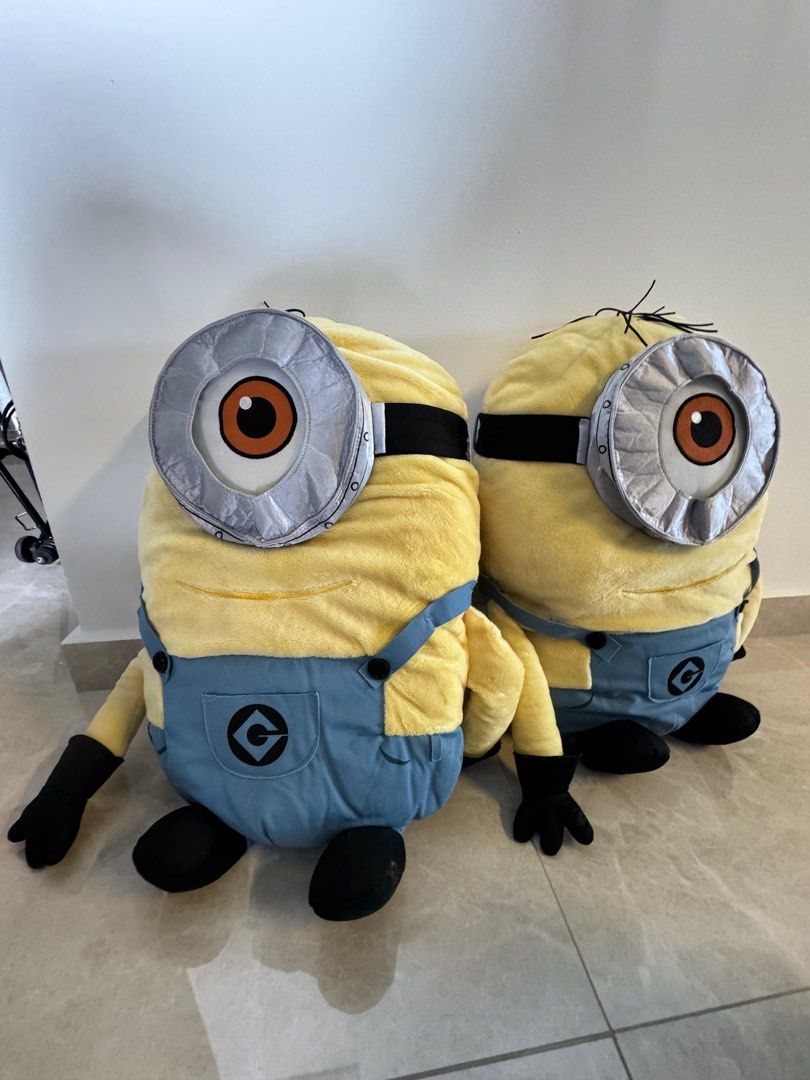 2 USS Minion Soft Toys (cushion, plush, huggables, universal studio ...