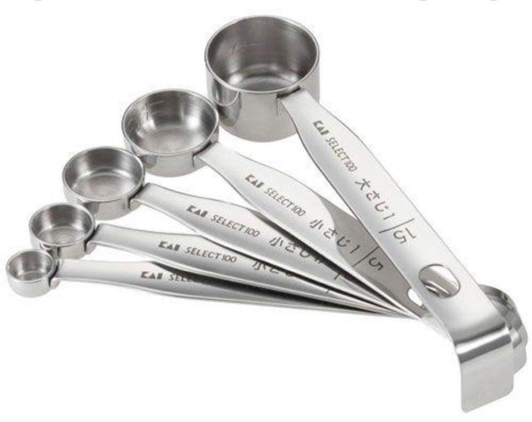 【沒格貓日系選物】全新日本 KAI貝印 SELECT 100 不鏽鋼量匙5件組 18-8不鏽鋼 計量匙 奶精匙 粉匙 量勺, 家具及居家用品, 廚具和餐具, 炊具及配件在旋轉拍賣