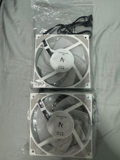 4x Aftershock Omni ARGB Fans with Controller, Computers & Tech, Parts ...