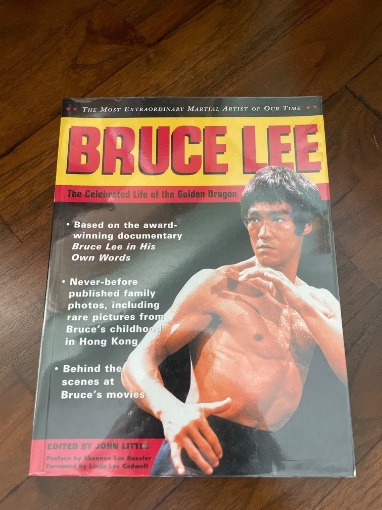 Bruce Lee (The celebrated life of the golden dragon), Hobbies & Toys ...