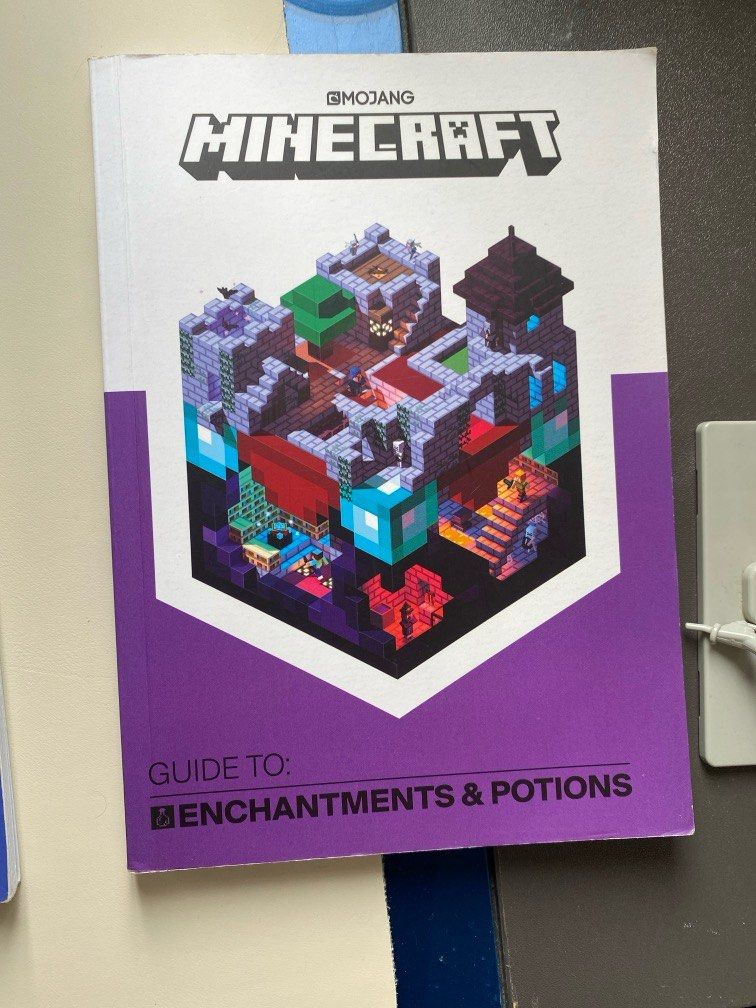 Mojang Guide to Exploration / The Nether and the End / Enchanting and ...