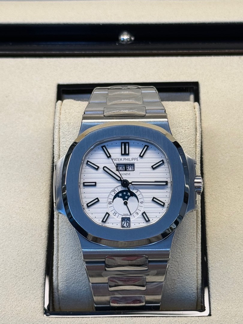Nautilus, Men's Fashion, Watches & Accessories, Watches on Carousell