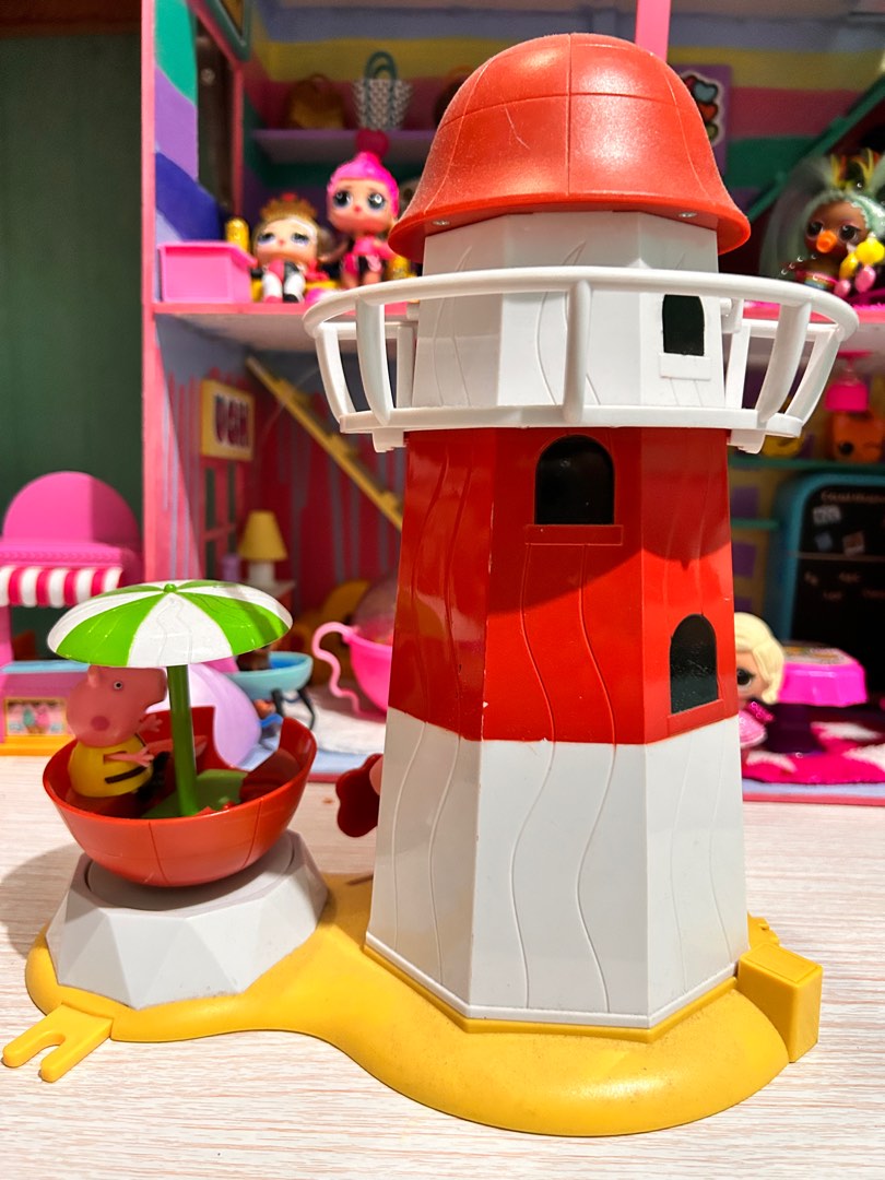 Peppa Pig Lighthouse Toy, Hobbies & Toys, Toys & Games on Carousell