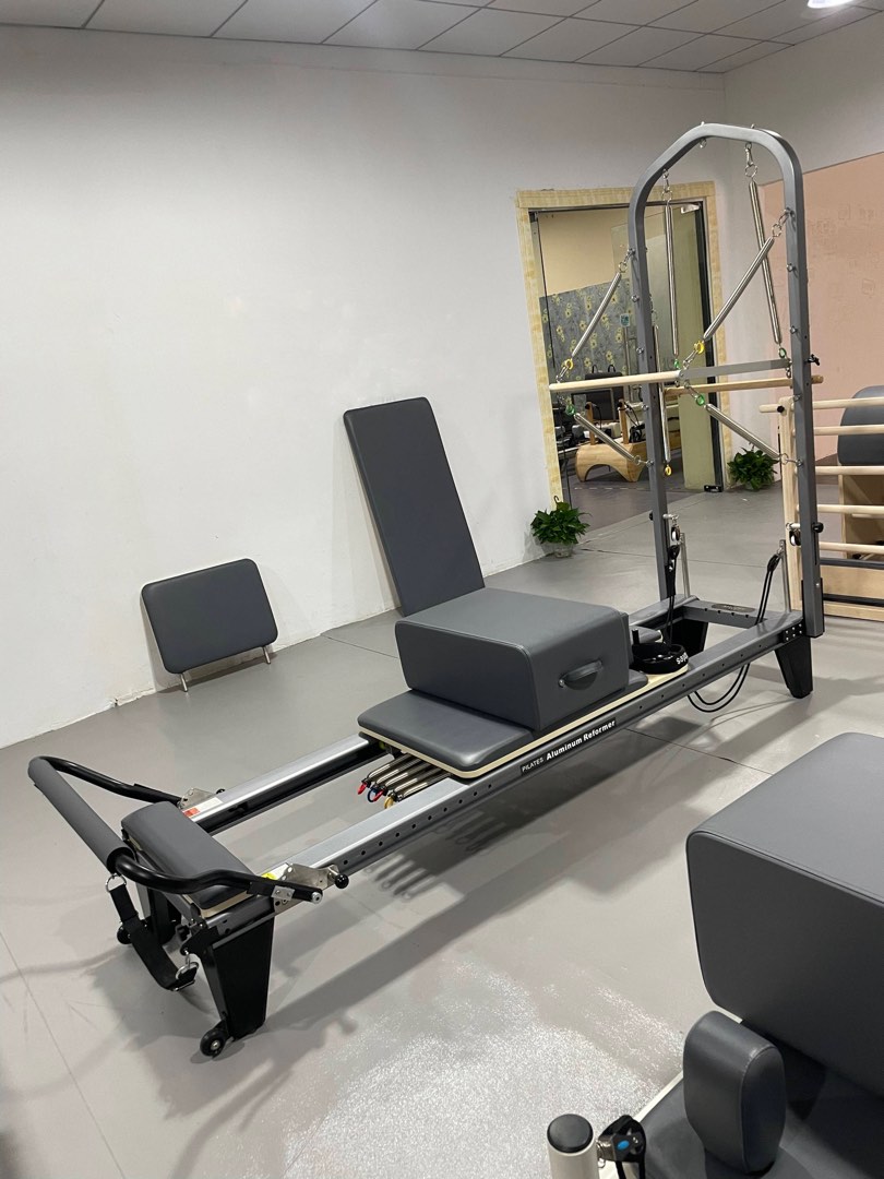 Pilates Half tower, Sports Equipment, Exercise & Fitness, Toning ...