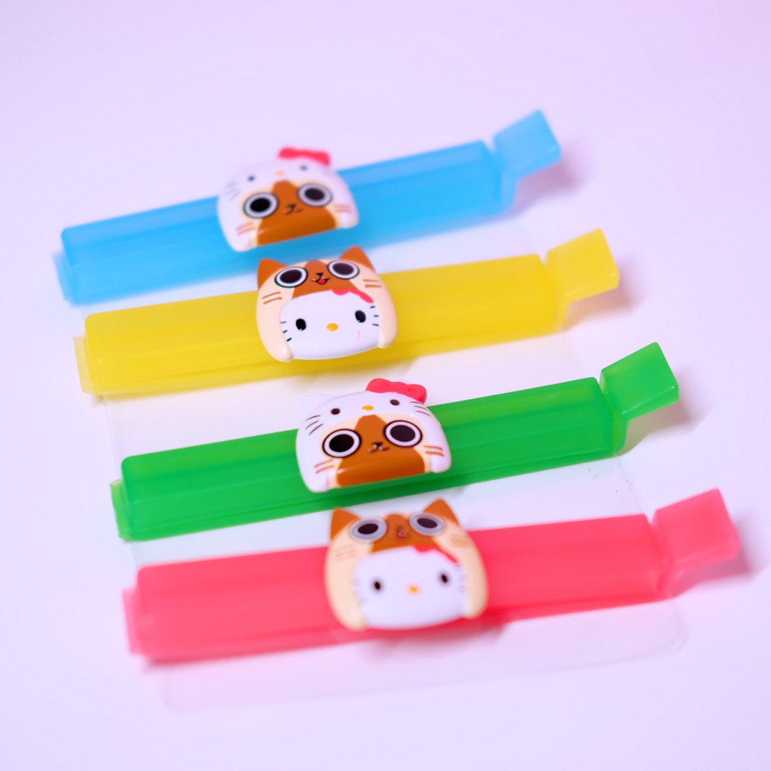 Sanrio Hello Kitty x Monster Hunter Food Clip Set, Furniture & Home ...