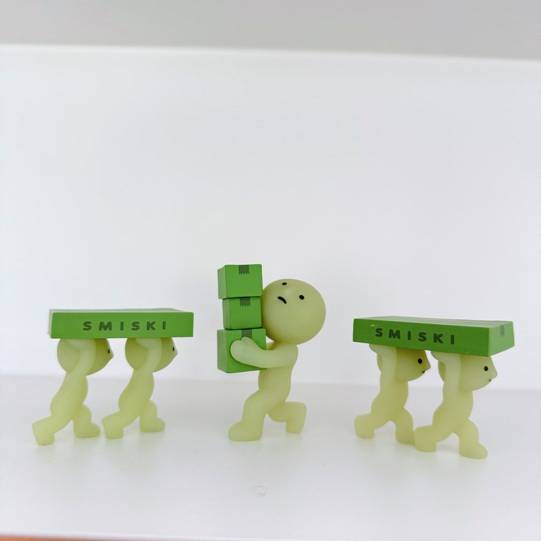 Smiski Moving, Hobbies & Toys, Toys & Games on Carousell