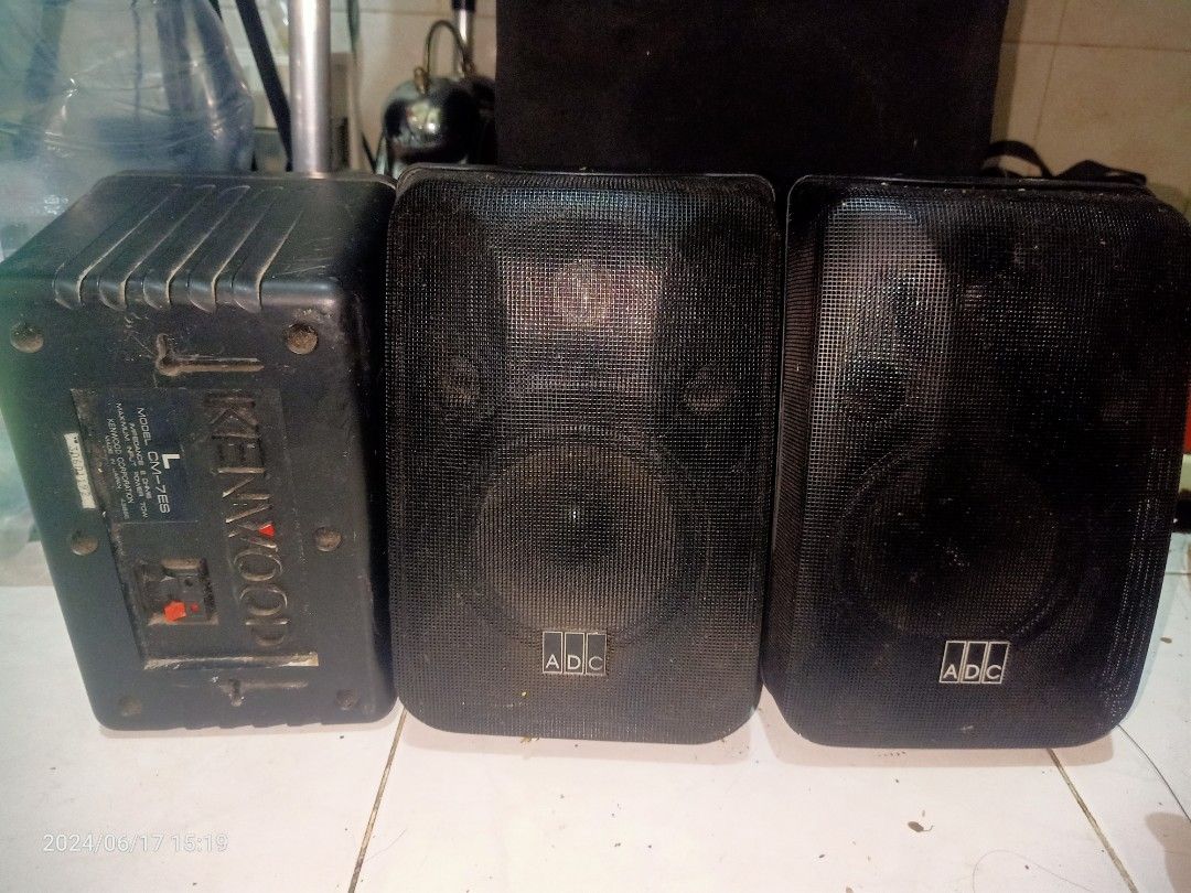 Speaker Kenwood vs ADC, Elektronik, Audio di Carousell