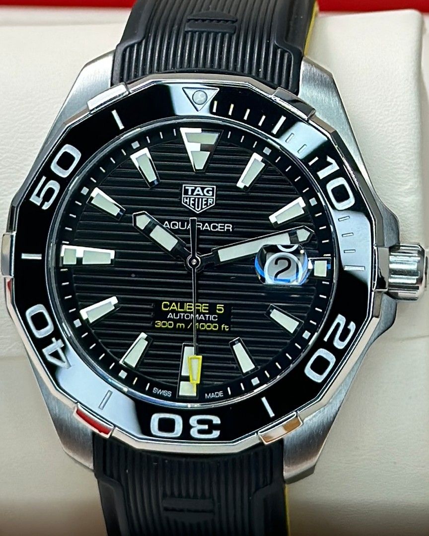 Tag Heuer Aquaracer Black Strap WAY201A, Luxury, Watches on Carousell