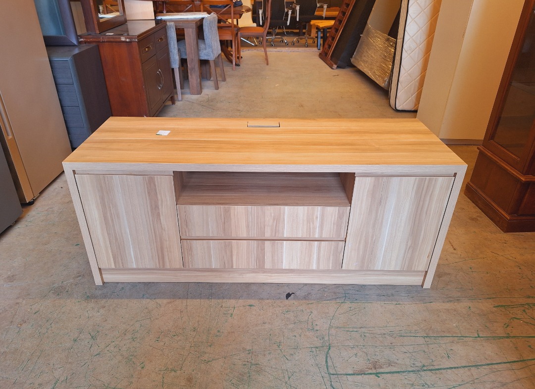 Tasmania Oak TV Bench | Kabinet TV Kayu Oak Tasmania, Furniture & Home ...