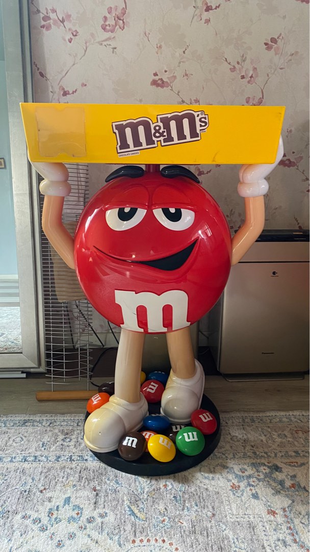 Vintage m&m display tray, Hobbies & Toys, Collectibles & Memorabilia ...