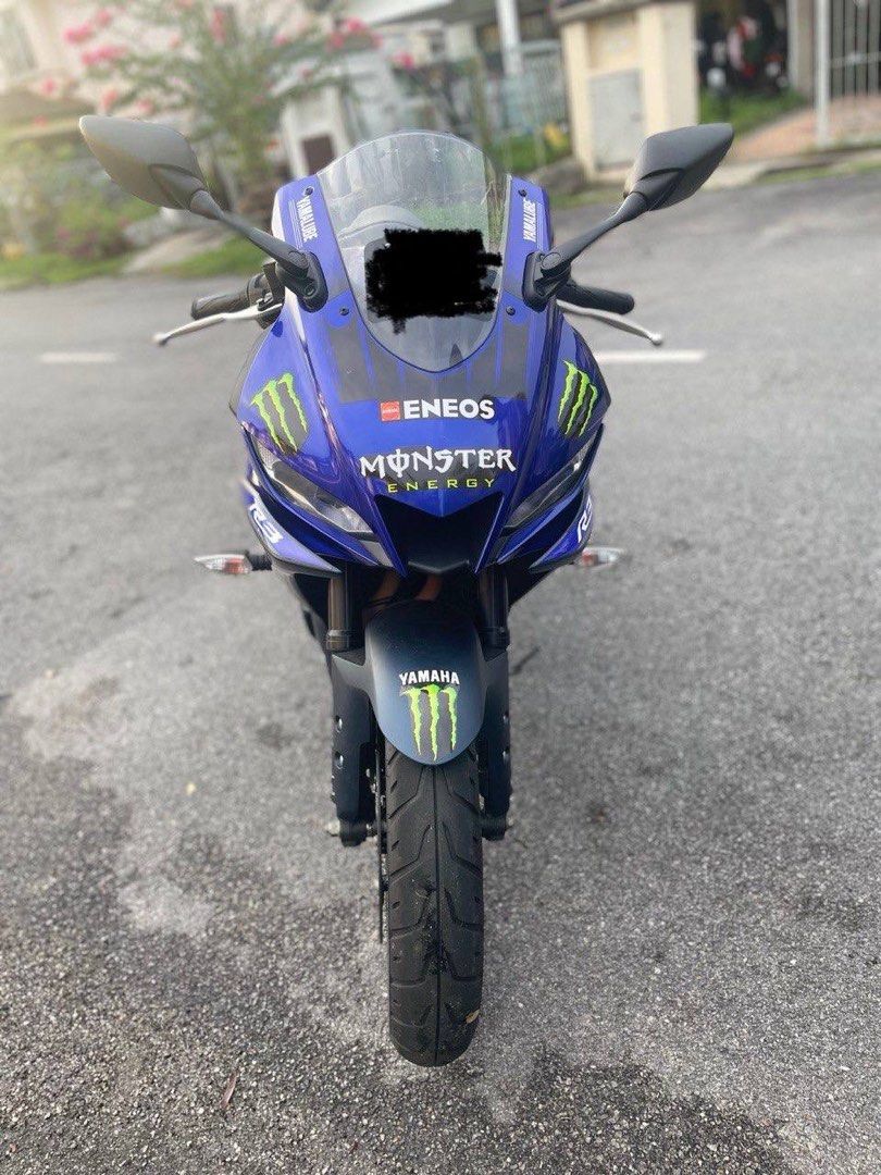 Yamaha r25 v2, Motorbikes on Carousell