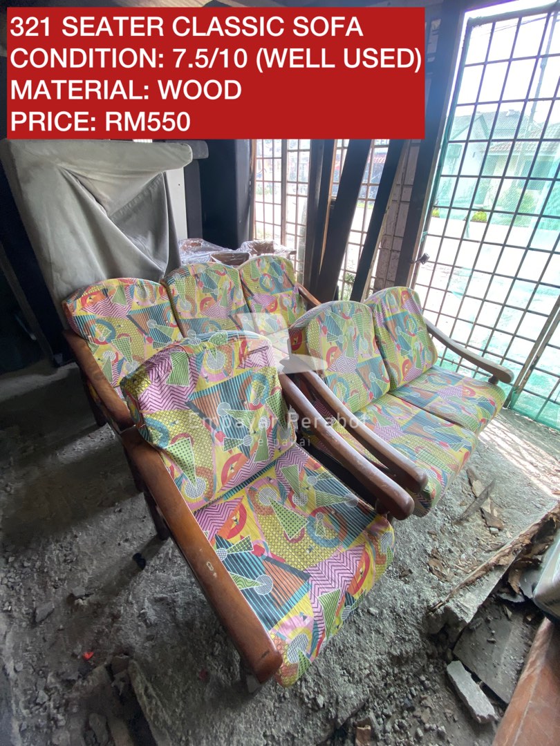 321 SEATER CLASSIC SOFA, Furniture & Home Living, Furniture, Sofas on ...