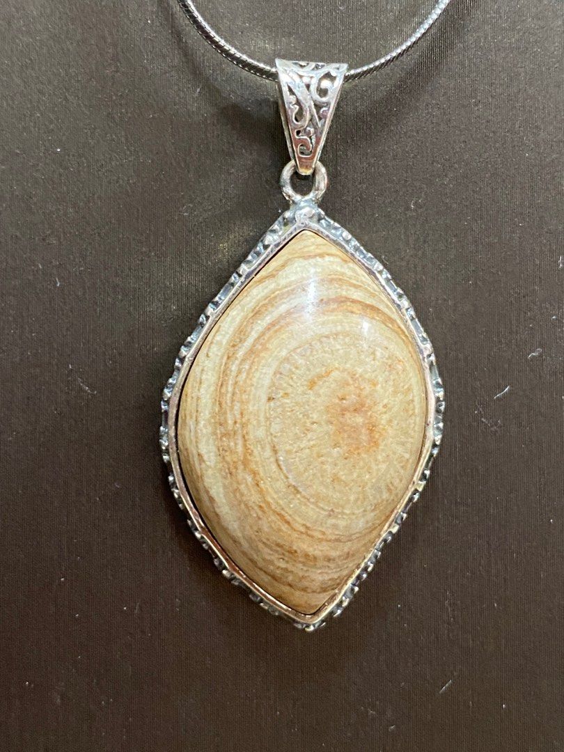 龙宫舍利一夜暴富吊坠 100% Authentic Dragon Palace Relic Pendant, Hobbies & Toys ...