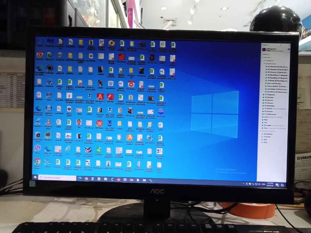 AOC 21.5 INCHES MONITOR, Computers & Tech, Desktops on Carousell