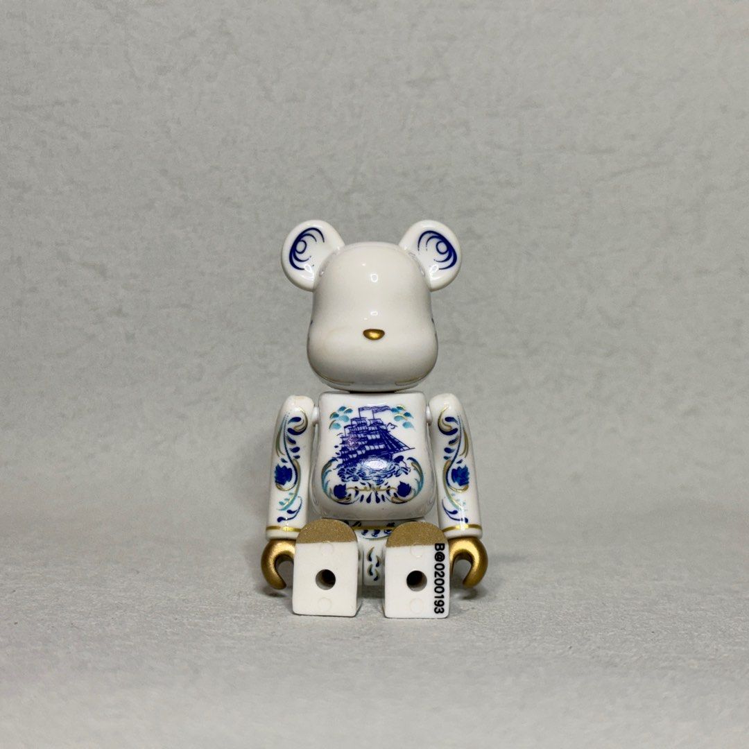 Bearbrick Series 20 Pattern SSUR Empire State | Bearbrick Pattern ...