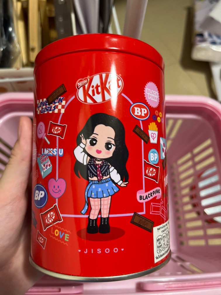 Blackpink Jisoo Kit Kat tin, Hobbies & Toys, Collectibles & Memorabilia ...