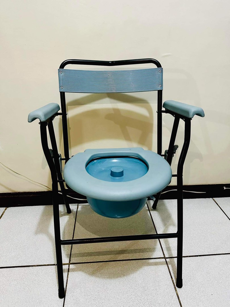 Commode Chair Skeleton, Health & Nutrition, Medical Supplies & Tools on ...