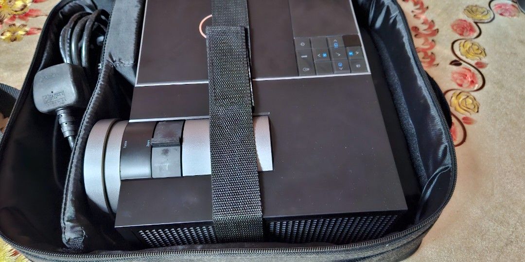 Dell 4320 projector, Computers & Tech, Office & Business Technology on ...