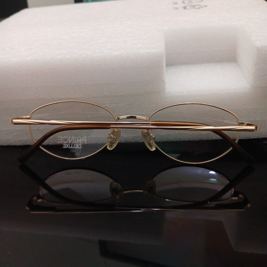 Frame kacamata warna gold vintage merk prince, Barang Mewah, Aksesoris ...
