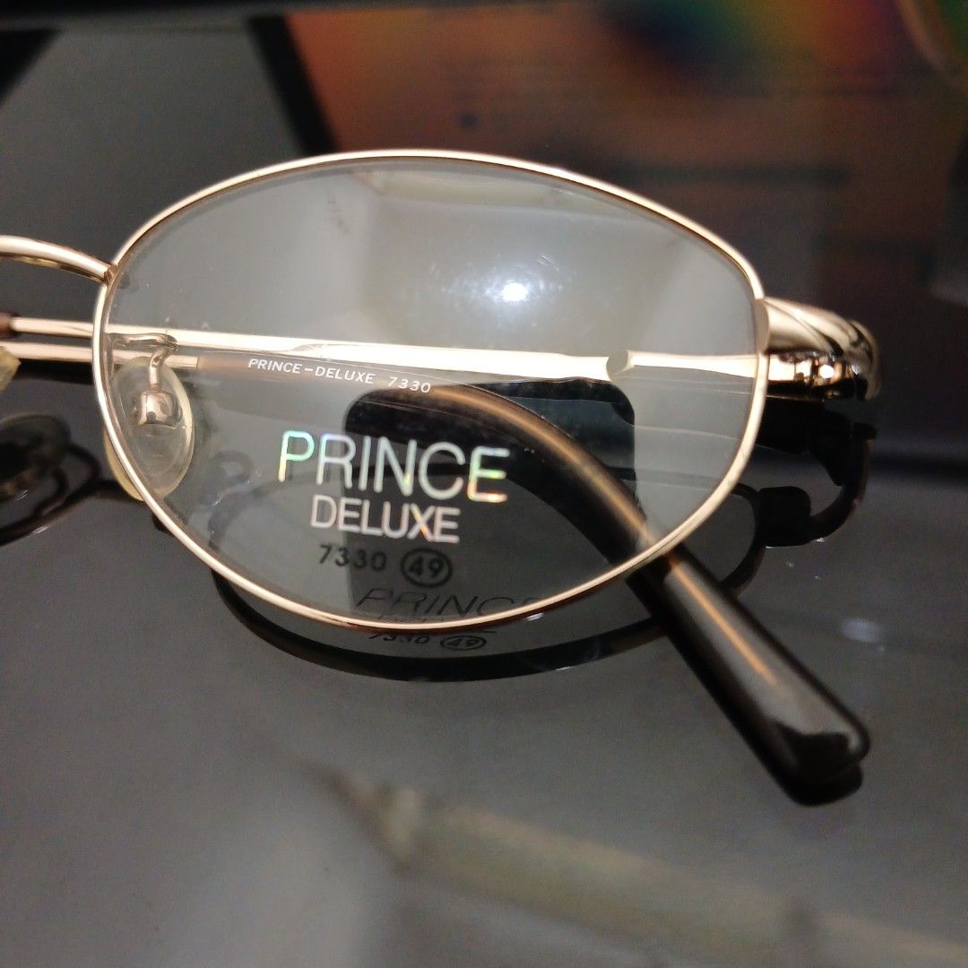 Frame kacamata warna gold vintage merk prince, Barang Mewah, Aksesoris ...