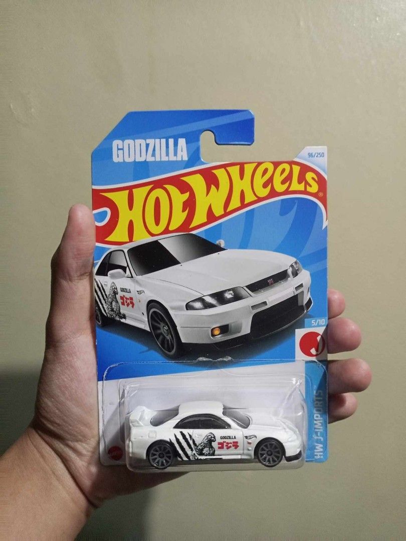 Hotwheels Nissan Skyline R33 Godzilla, Hobbies & Toys, Toys & Games on ...