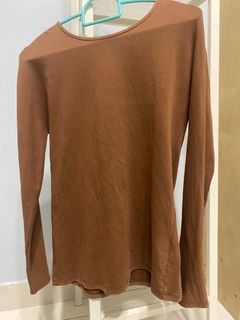 UNIQLO HEATTECH INNER, Women's Fashion, Tops, Shirts on Carousell
