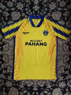 Sri Pahang FC Fans issue (Home), Men's Fashion, Activewear on Carousell