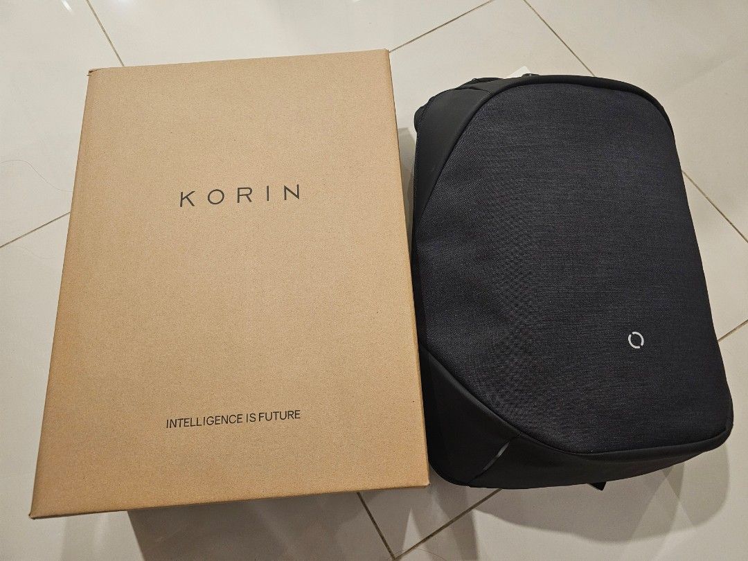 KORIN ClickPack Laptop Bag, Luxury, Bags & Wallets on Carousell